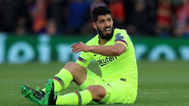 Suarez sidelined for minimum six weeks due to injury - Bangladesh Post
