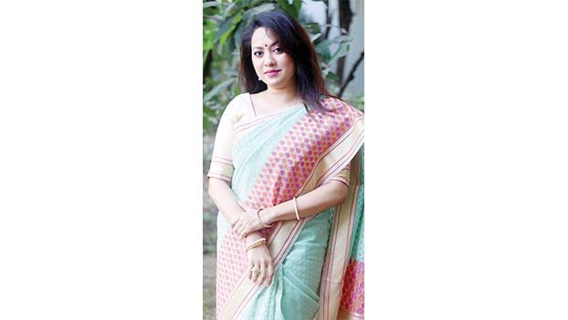 Tarin invited as guest to her college - Bangladesh Post