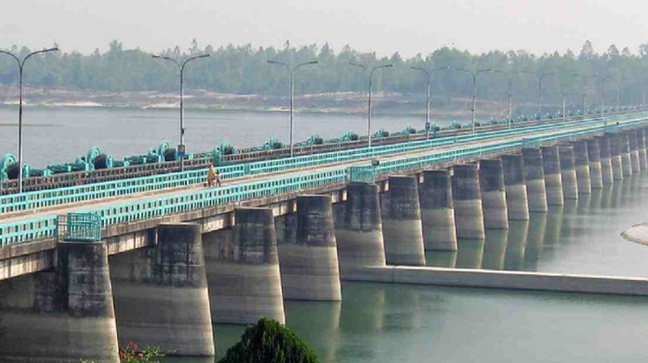 All Teesta Barrage gates open as river swells - Bangladesh Post