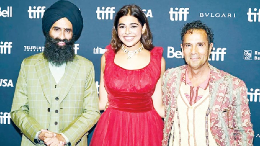 India's Tarsem Singh brings dark love story to Toronto film fest ...