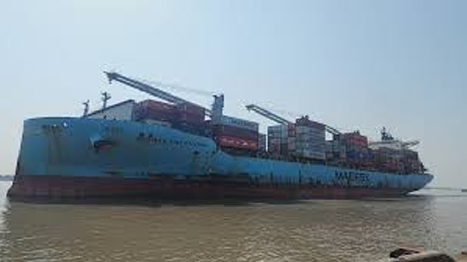 Record number of foreign ships docks at Mongla - Bangladesh Post